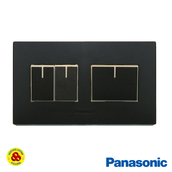 Panasonic 3G Switch WESJ5331+WESJ78049 Style Series 3 Gang Matte Black ...