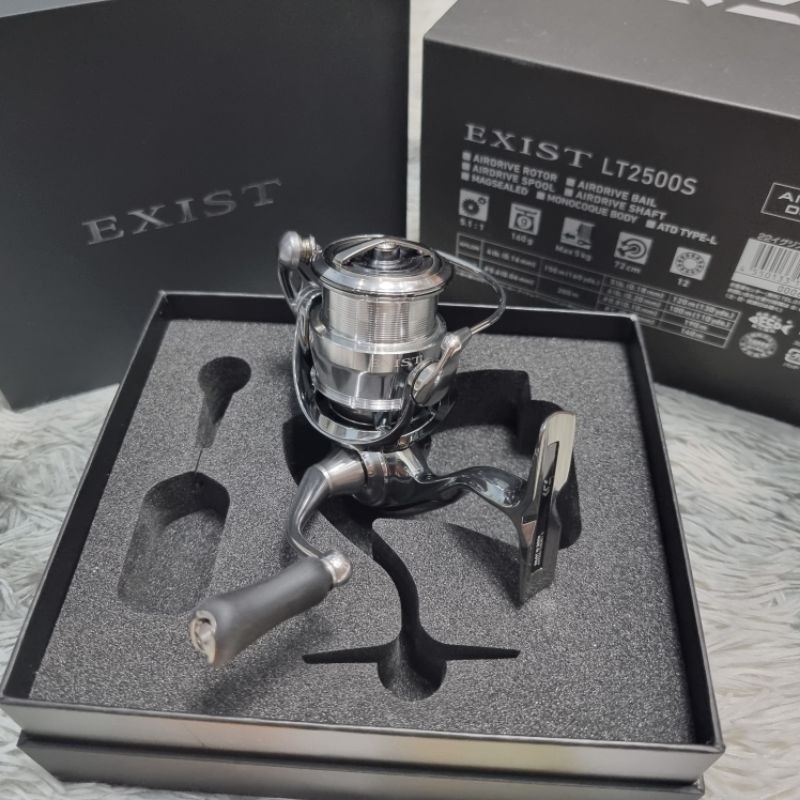 รอกสปิ้น DAIWA EXIST LT2500S ปี 2022 | Shopee Thailand