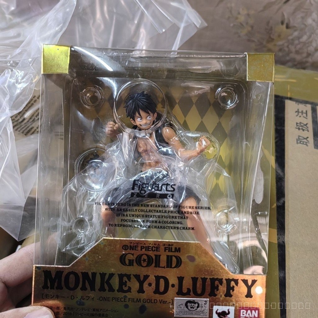 Bandai ZERO โมเดลฟิกเกอร์ One Piece Theatrical Version GOLD Luffy ของ ...