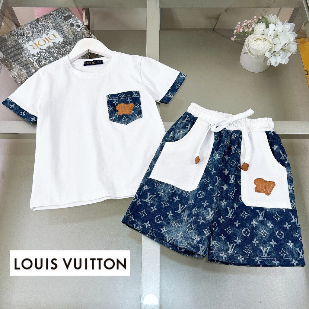 【พร้อม Brandtag】ชุดเสื้อยืด คอกลม และกางเกงขาสั้น คุณภาพสูง สําหรับเด็ก ...