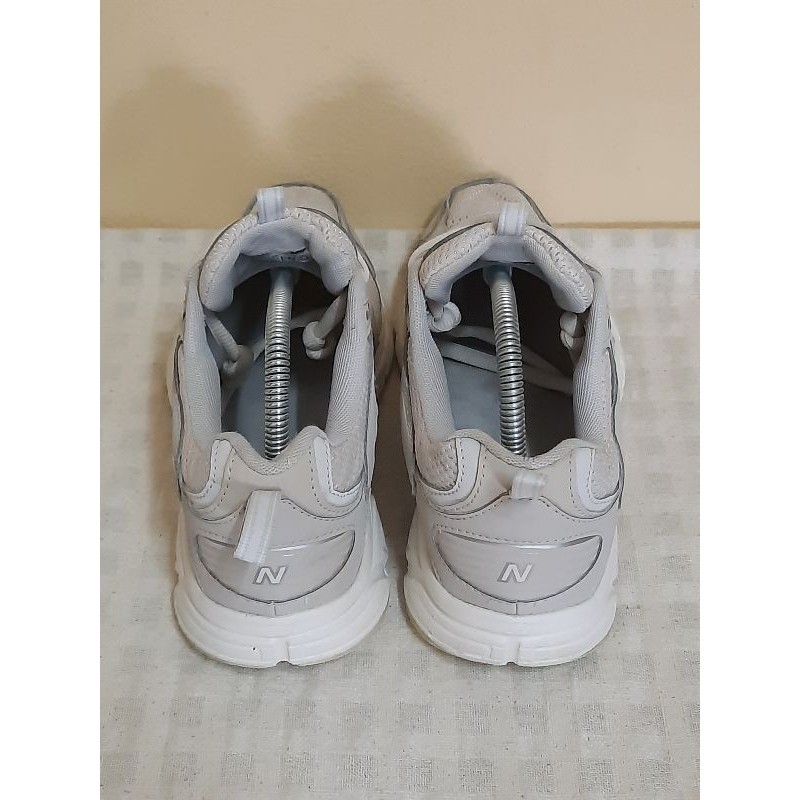 New Balance 408 (สี Beige Gray) ไซส์ 41.5 ยาว 26 cm. (รองเท้ามือสองของ ...