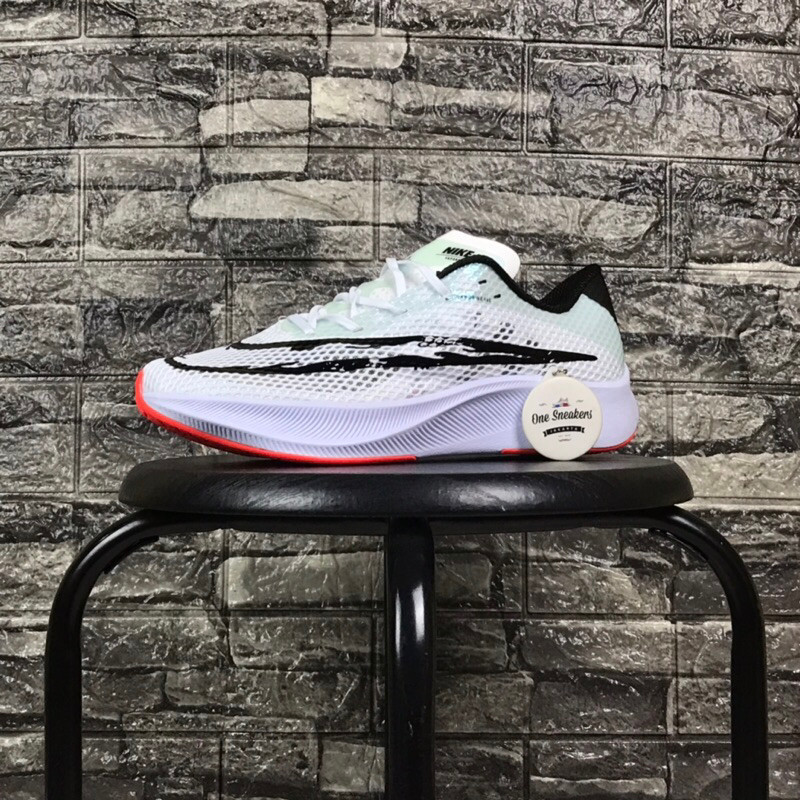 NIKE ZOOM FLY 7 สีขาว สีดำ เป็นต้นฉบับ | Shopee Thailand