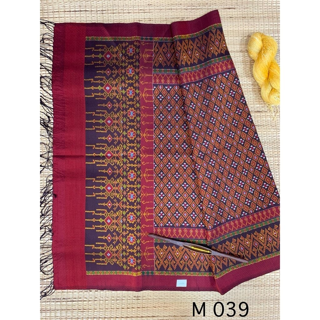 ซิ่น ผ้าไหมมัดหมี่ ไหมแท้ 6ตะกอ มีหน้านาง ชายครุย ขนาด 1x2เมตร สีน้ำตาลแดง รหัส L9A-AA-M039 ...