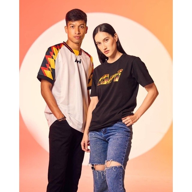 ARI FOOTBALL FEST 2022 LIFESTYLE TEE เสื้อยืด ของแท้ | Shopee Thailand