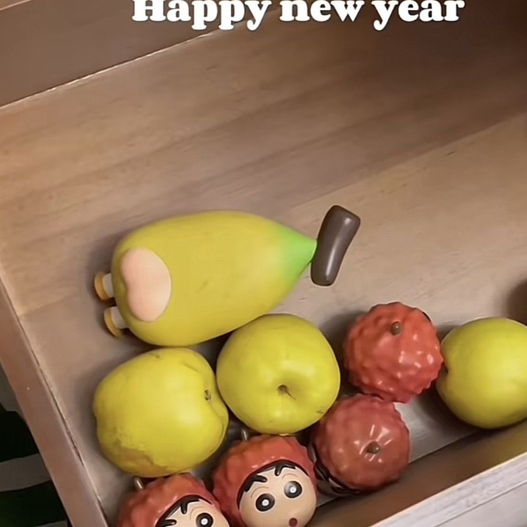 ฟิกเกอร์ รูปปั้นผลไม้ Shin-Chan First Bomb Lychee Shin-Chan GK ไม่มี ...