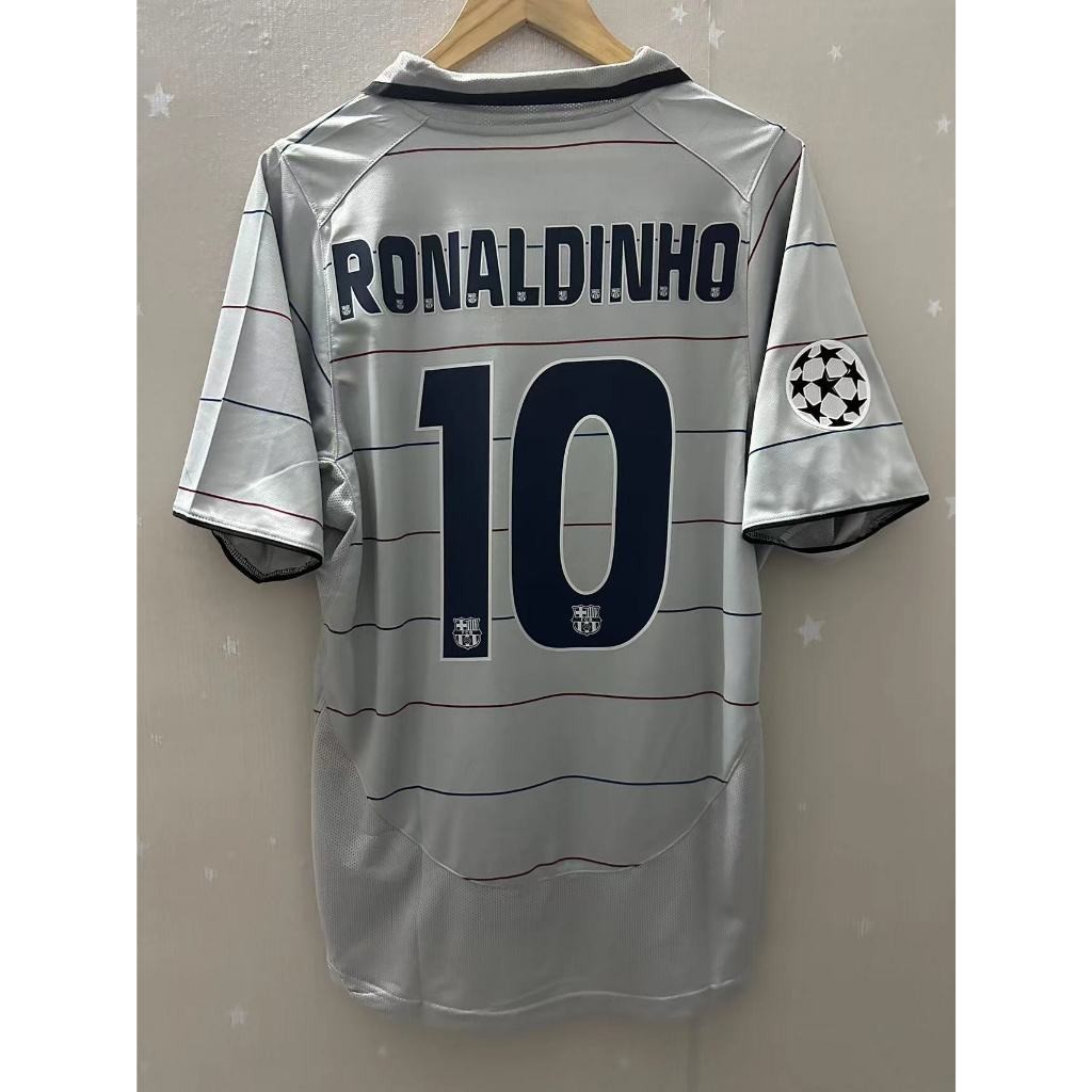 03-04 UCL Barcelona RONALDINHO PUYOL คุณภาพสูง Away Retro Football Jersey เสื ้ อยืดที ่ กําหนด ...