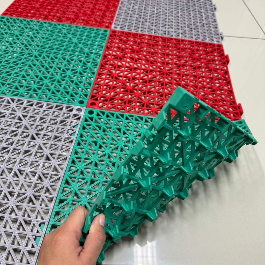 แผ่นพื้นพลาสติก PVC แผ่นกันลื่น เนื้อนิ่ม เหมาะสำหรับปูในห้องน้ำ ขนาด ...