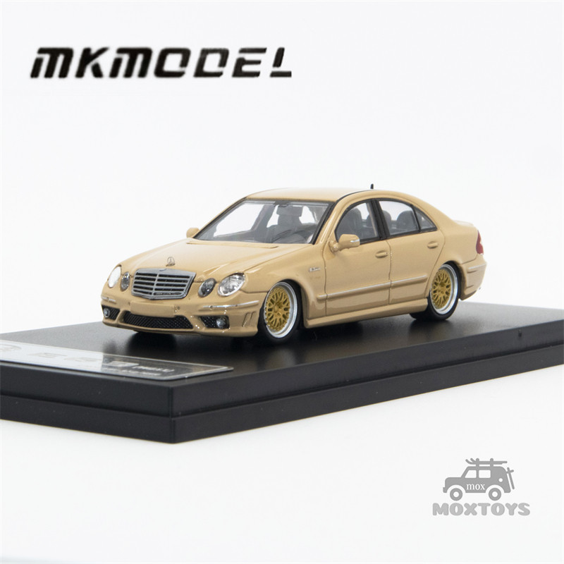 โมเดลรถยนต์ MK Model 1:64 MB E63 สีเหลืองทะเลทราย | Shopee Thailand