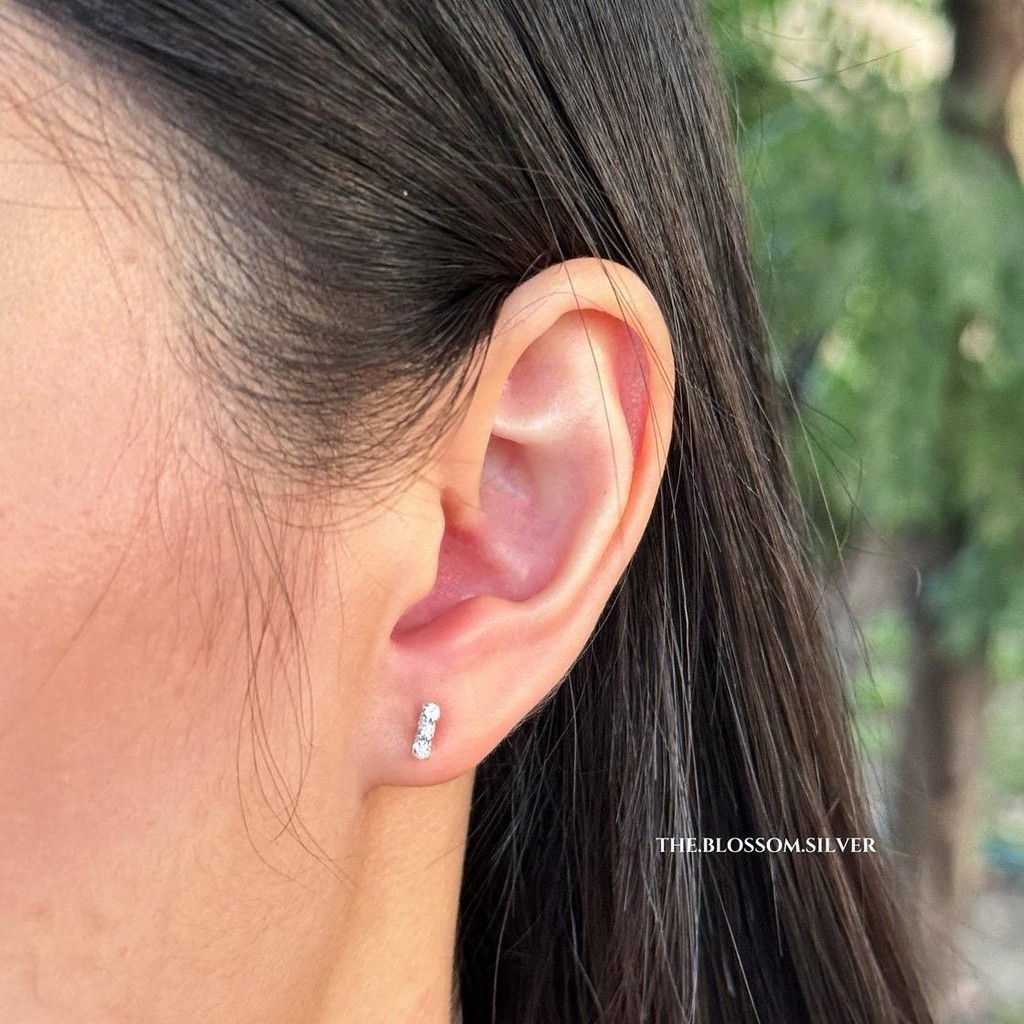 Stud Bar Cz S925 | ต่างหูพลอยแถว เงินแท้925 (ราคาต่อคู่) | Shopee Thailand