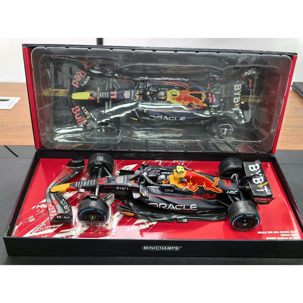 [สต๊อกพร้อม] Minichamps Mini Cherrek Red Bull F1 Fleet 1/18 รถแข่งรุ่น ...