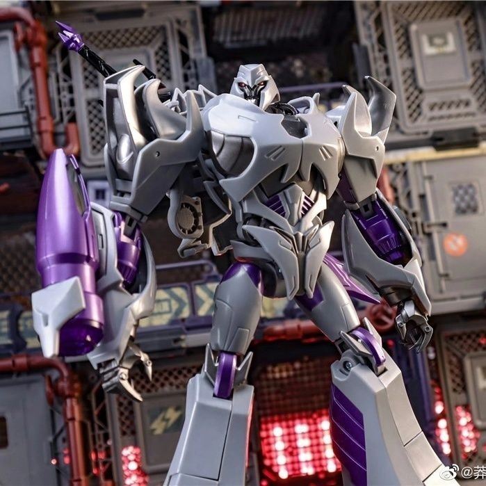 ของเล่นแปลงร่าง Apache King Kong TFP Leader เวอร์ชั่นญี่ปุ่นจับคู่สีโอ ... ของเล่นแปลงร่าง Apache King Kong TFP Leader เวอร์ชั่นญี่ปุ่นจับคู่สีโอ ...
