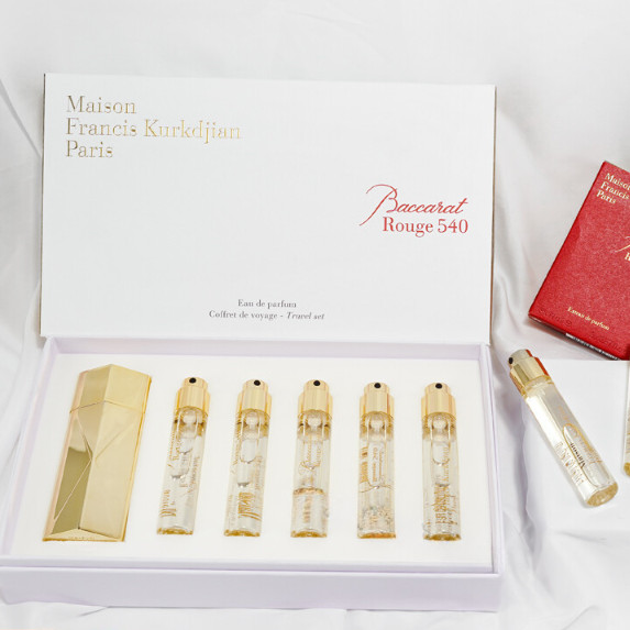 Mfk Maison Francis Kurkdjian Essence Red/Transparent 540 Perfume Test ...