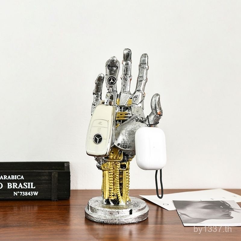 ของตกแต่ง รูปแฟน ขาตั้งของขวัญ ที่จับตั้งโต๊ะ กลไกมือ ไซเบอร์ ...