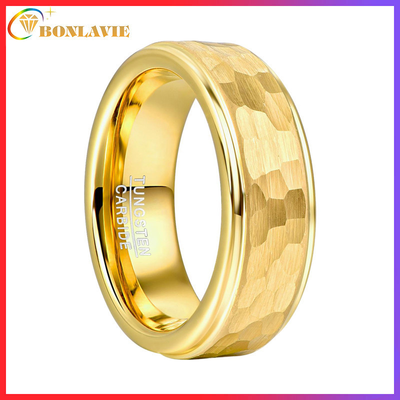 BONLAVIE แหวนทังสเตนสําหรับผู้ชาย 8 มม.ทอง Hammered Brushed Finish ...