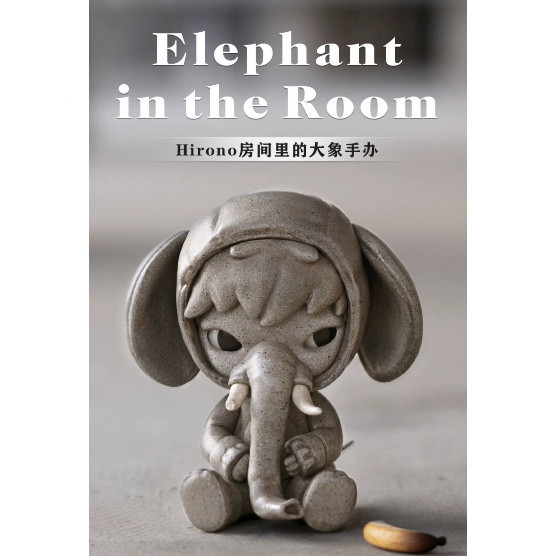 Popmart Hirono Elephant ในห ้ อง Xiaoye แขวนการ ์ ดของขวัญวันเกิดน ้ ํา ...