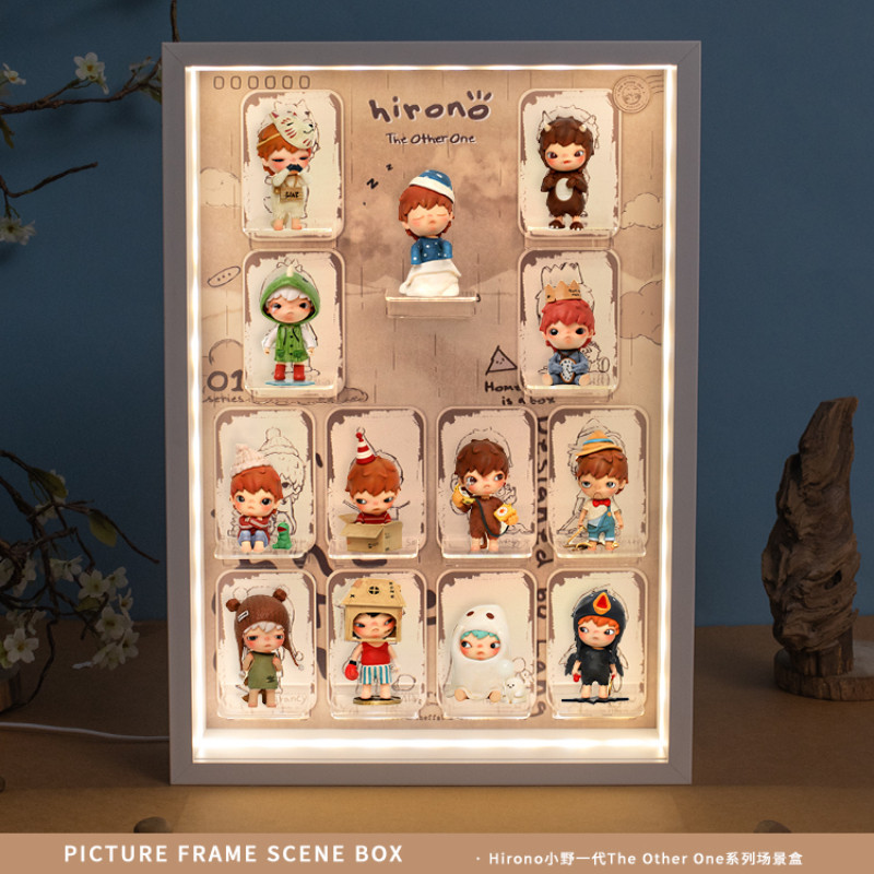 อาร์ตทอย กล่องใส่ art toy ชั้นวาง art toy C Art toy-Popmart Hirono ...