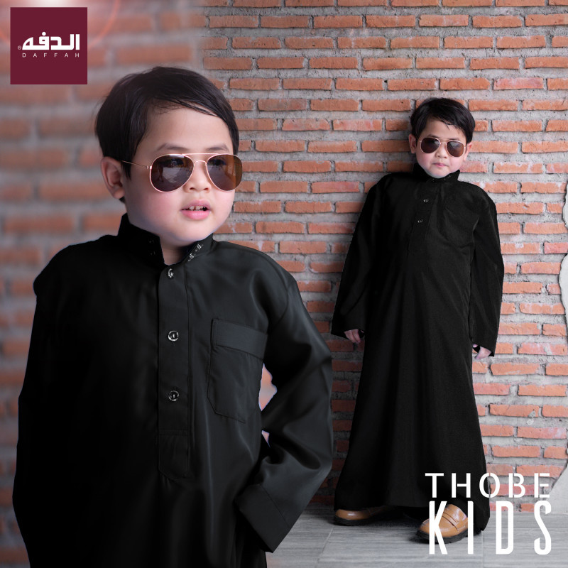 โต๊ปเด็กสีดำแขนยาว งานแบรนด์ DAFFAH เนื้อผ้าคอตตอนผสมโพลีเอสเตอร์ วาริส ...