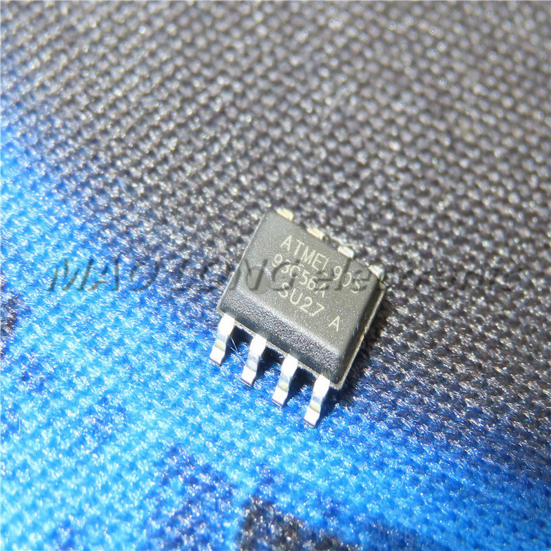 10 ชิ้น/แบทช์ AT93C56 93C56-10SU-2.7 93C56 ใหม่ SMD SOP-8 EEPROM ชิป ...