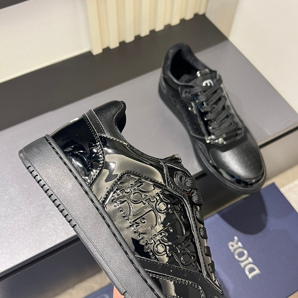รองเท้ากีฬาผู้ชายแบบสบายๆ DIOR2025 แฟชั่น TTJS | Shopee Thailand