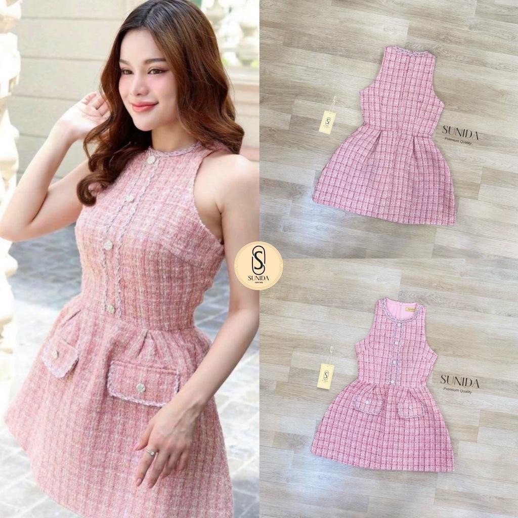 Hiso.closet (พร้อมส่ง) Sunida5 ชุดเดรสทวีตสีชมพูงานตามหารุ่นฮิตฮอตกระดุม detail หน้าแต่งกระเป๋า ...