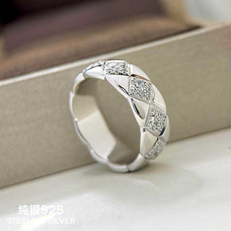 Simple Chanel สไตล์เพชรรุ่นกว้างแหวน Micro Diamond หญิง All-Match ...