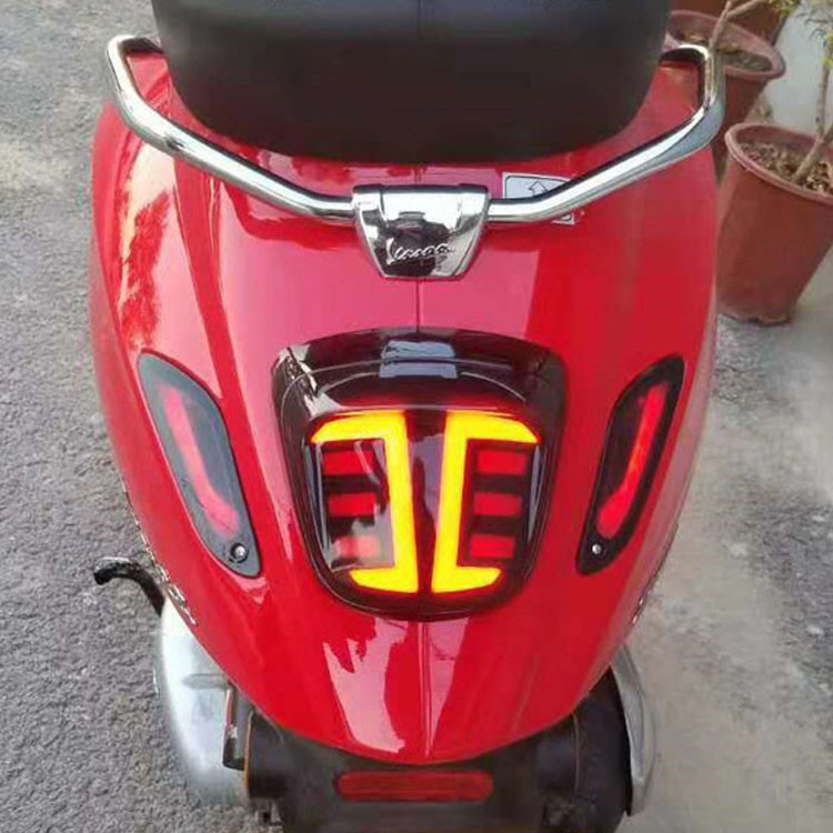 Biajo VESPA Spring Sprint 150 ไฟท้ายด้านหลัง 2020 ดัดแปลงไฟ LED ...