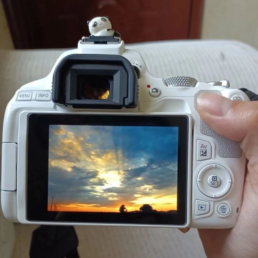 กล้องดิจิตอลเลนส์พับเก็บได้ใหม่เอี่ยม, กล้อง Vlog HD, Retro CCD Beauty Shake | Shopee Thailand