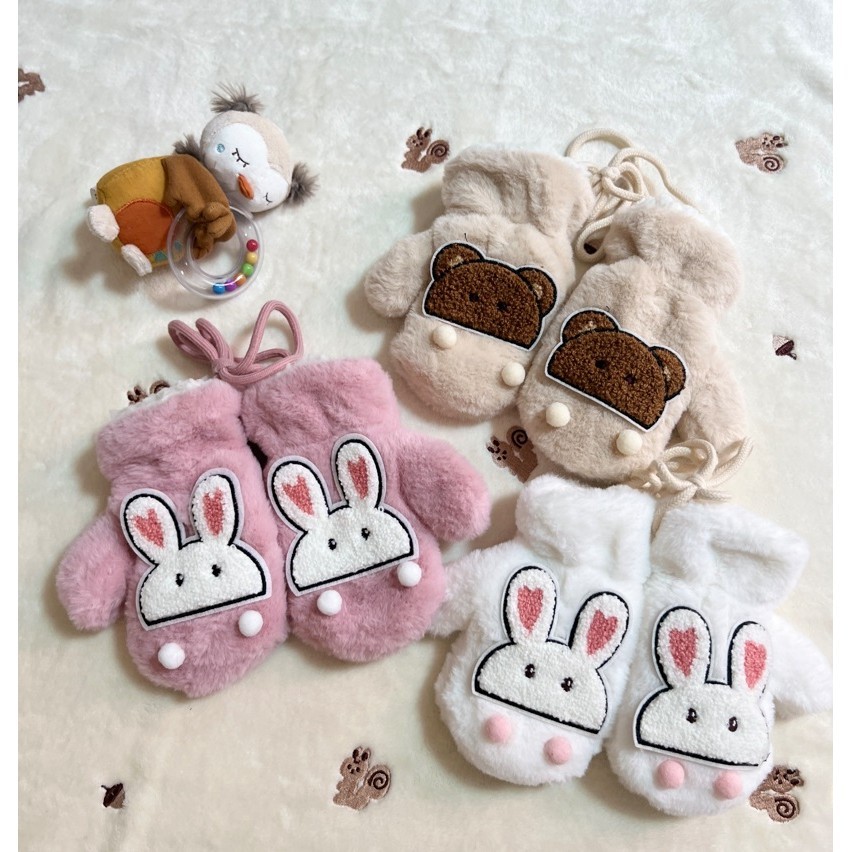 Simpleday.bkk : Baby Velvet Gloves for Kid ถุงมือกันหนาวเด็กลายกระต่าย&หมี | Shopee Thailand