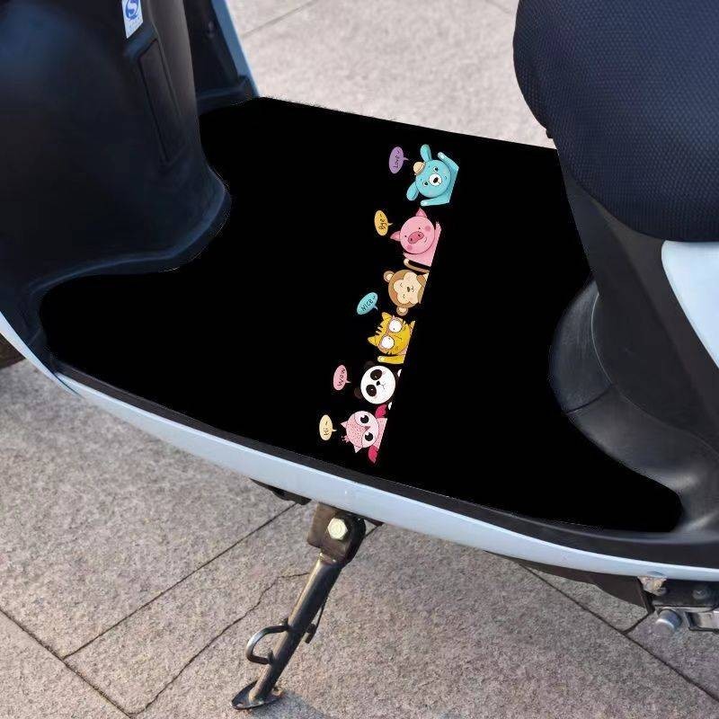 Universal Battery Car Foot Mat Anti-Slip Dirt-Resistant Foot Mat Emma ...