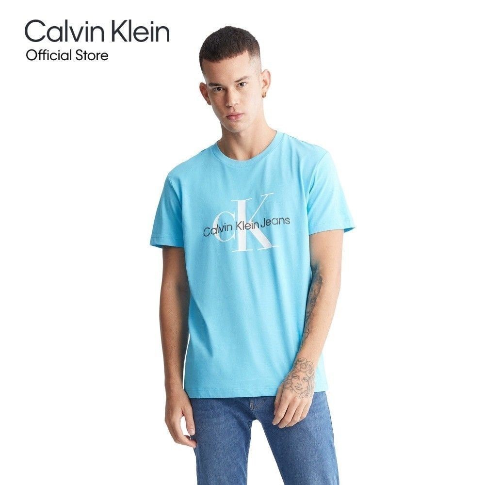 CALVIN KLEIN เสื้อยืดผู้ชาย ทรง Regular รุ่น J320770 CU8 - สีฟ้า ...