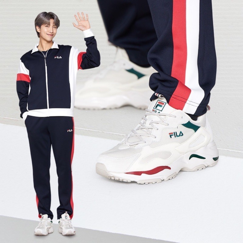 ส ่ วนลดสต ็ อกพร ้ อมส ่ วนลด Spike! 12/30 Restock fila ray tracer Bts ...