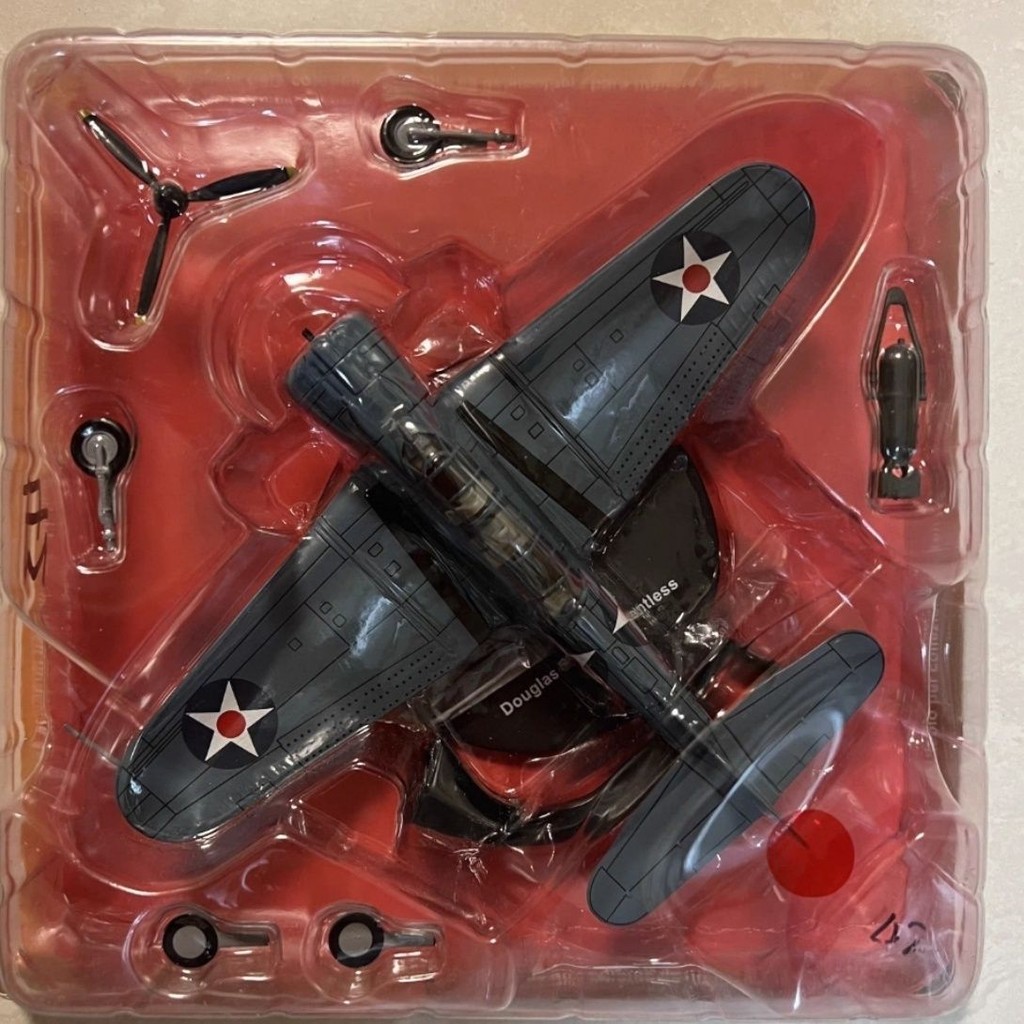 Digostini Masterpiece Machine 1/72 No.42 American SBD Fearless Bomber ...