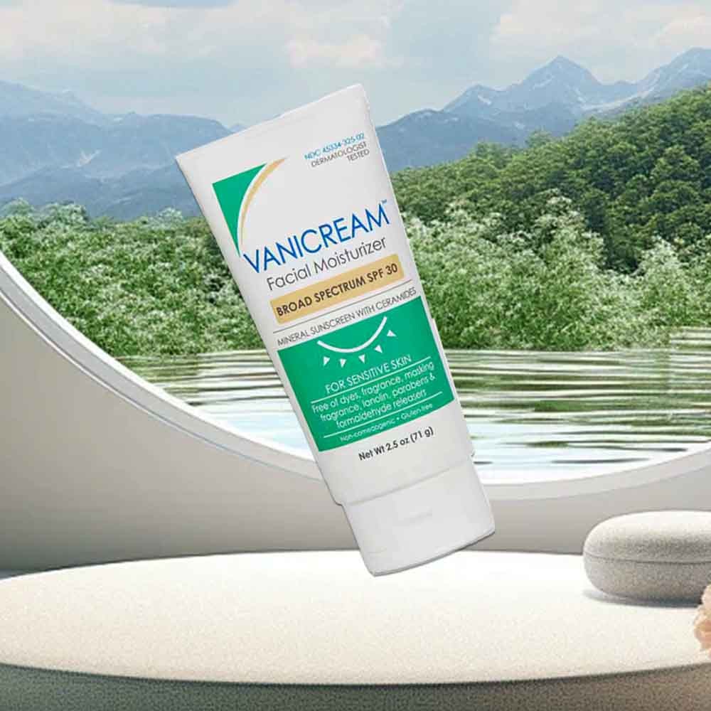 Facial Moisturizer Broad Spectrum 71g Non-greasy and easy to apply ...