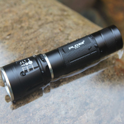 ไฟฉาย Pailide GL-K31 แสงแรง ขนาดเล็ก ซูม T6 ชาร์จใหม่ได้ แสงสีขาว กัน ...