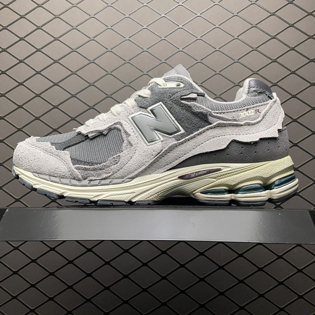 ชุดป้องกันฝน New BALANCE 2002r m2002rda (คุณภาพแท้ 100%) | Shopee Thailand
