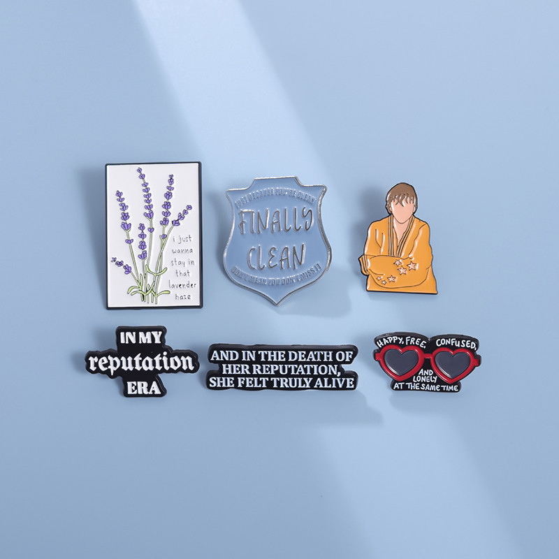 Taylor Swift Pins นักร้องที่มีชื่อเสียง Swiftie เข็มกลัดเพลง Reputation ...