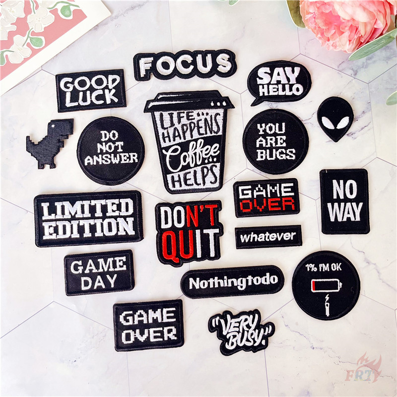♥ แพทช์เหล็กบนเกม Slang ตลกสีดําและสีขาว ♥ 1 ชิ้น DIY เย็บบนเหล็กบนป้าย ...