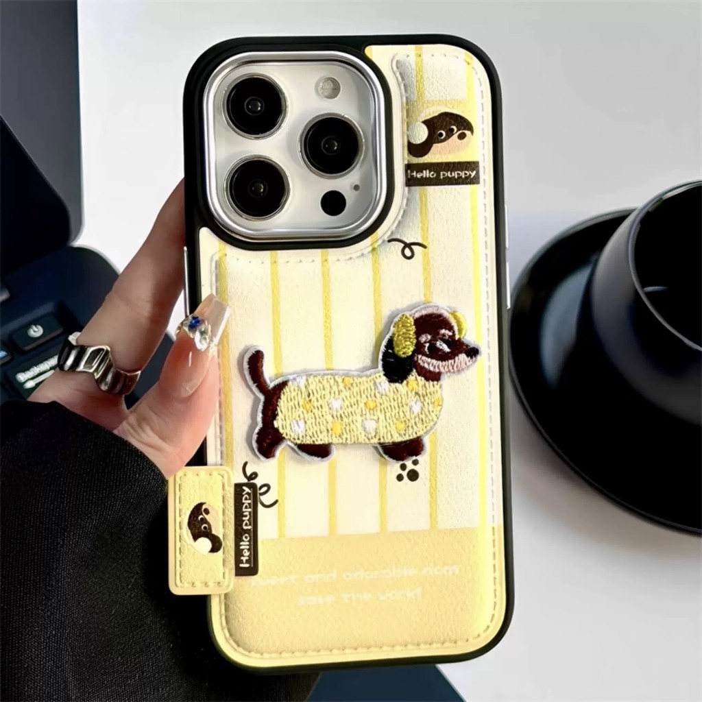 【3D เย็บปักถักร้อย /TPU soft case/Sleeping inverted dog/ สีเหลือง】เคส ...