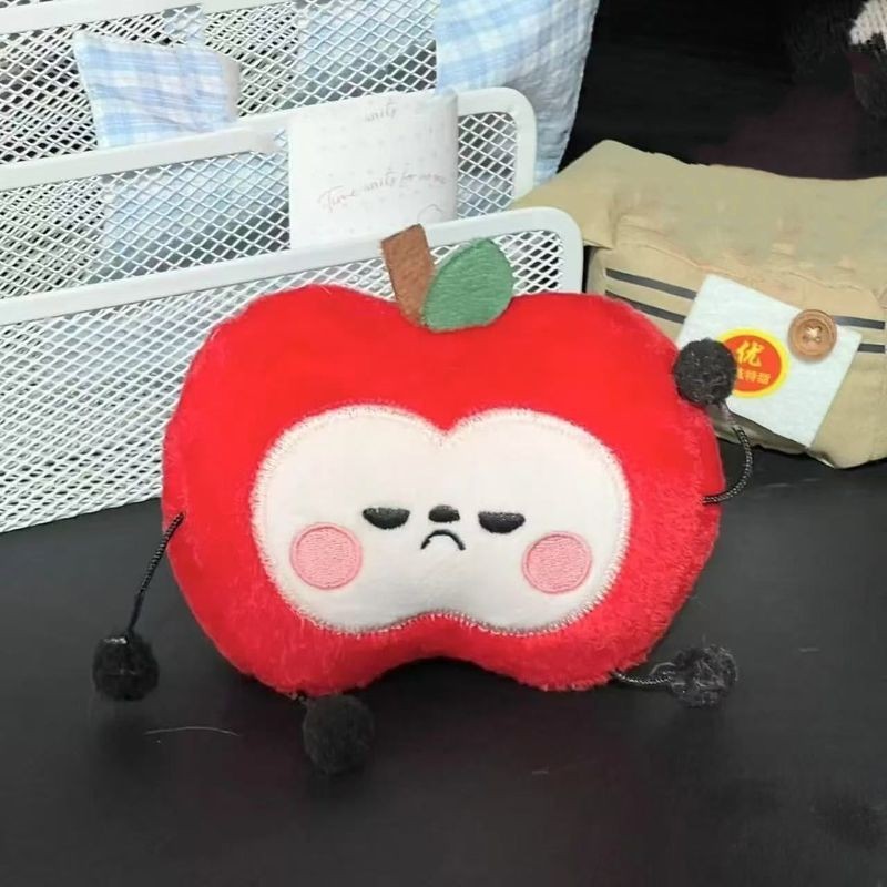 อะนิเมะ Love และ Deepspace พวงกุญแจการ์ตูนรูปตุ๊กตาจี้อุปกรณ์เสริมน่ารัก Apple Caleb Xia YiZhou ...