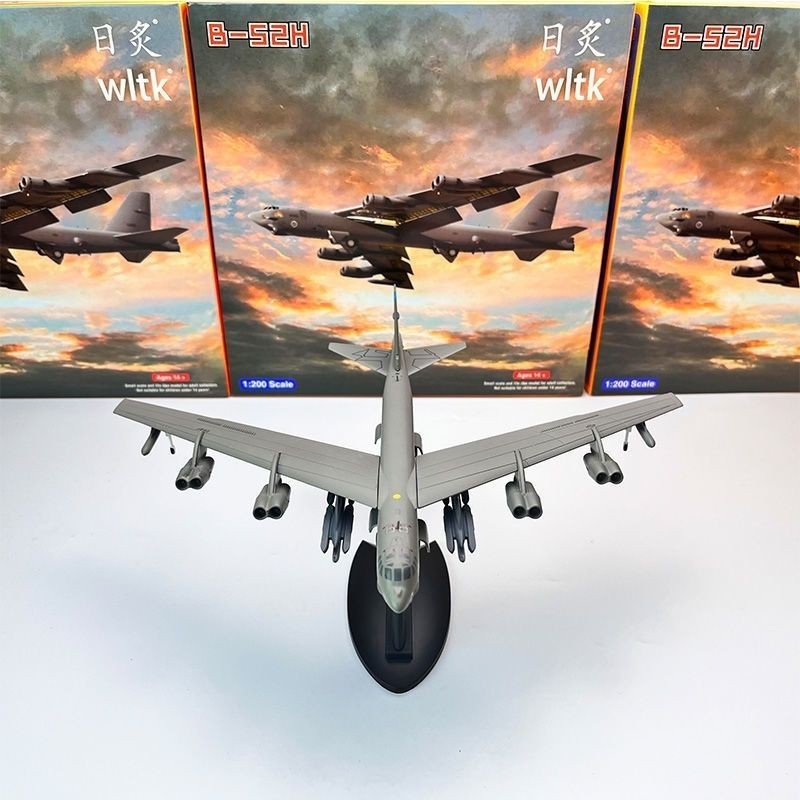 สินค้าพร้อมwltk 1/200 US Army B-52H Remote Strategic Bomber Fighter เครื่องบินรุ่นโลหะผสม ...
