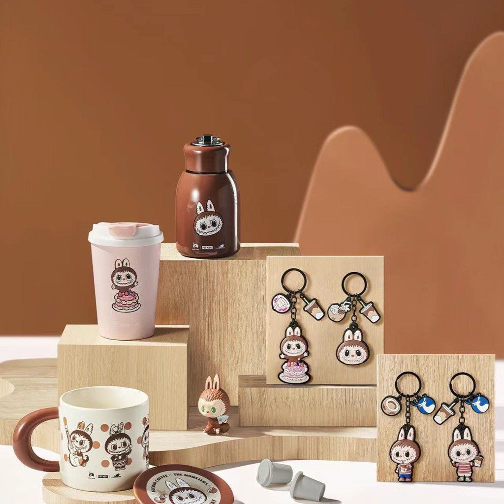 [ ผลิตภัณฑ ์ ของแท ้ Daigou ] Ruixing Coffee Co-Branded labubu Limited ...