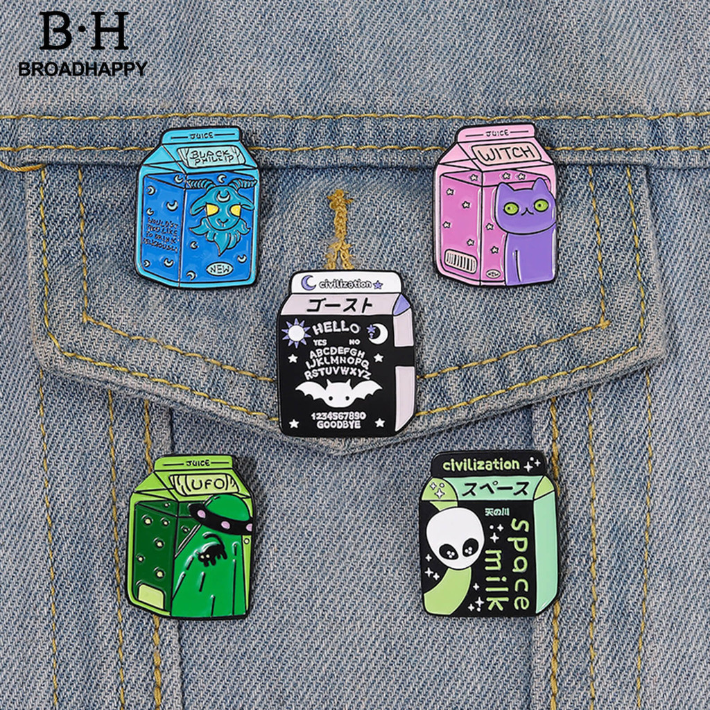 Bro_badge Pin เคลือบสัตว์รูปแบบกล่องนมรูปร่าง Electroplated เรขาคณิต ...