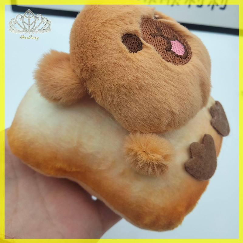 Daisy น่ารัก Plush Toast Capybara ตุ๊กตาพวงกุญแจ Creative Capibara ...