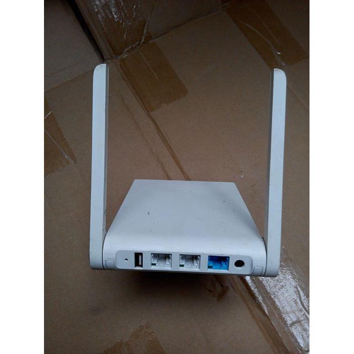 รุ่นใช้แล้ว Xiaomi สมาร์ทเราเตอร์ไร้สาย R1C แบบเจาะผนัง สองแบนด์ รุ่น ...