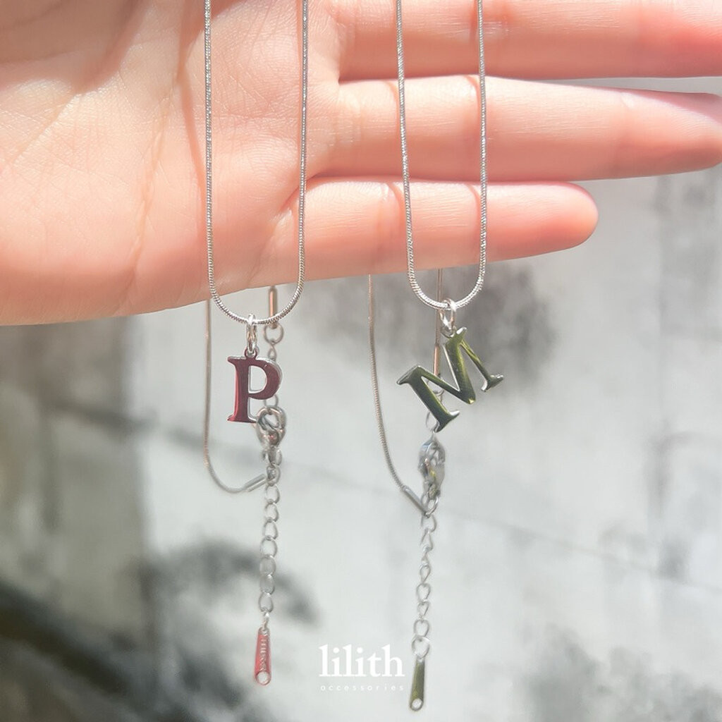 Lilith - Letter stainless necklace สร้อยคอตัวอักษร สแตนเลส | Shopee ...