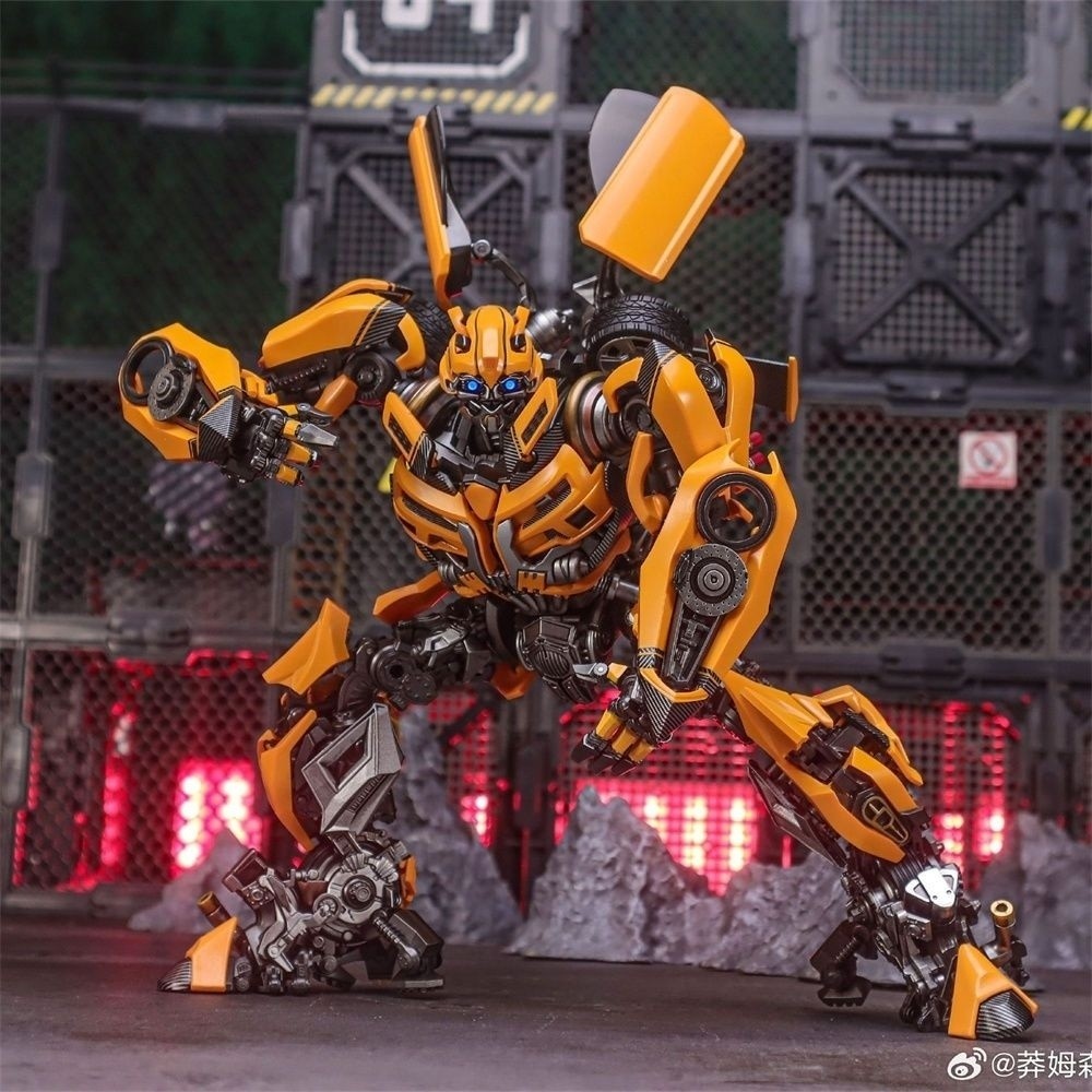 ของเล่นเปลี่ยนรูป ce04 Bumblebee ฟิล์มโลหะผสมสำเร็จรูปโมเดลที่เคลื่อน ...