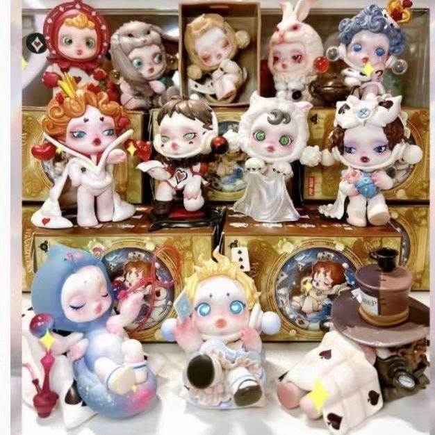 Pop MART Weekday Wonderland sp10 SKULLPANDA กล่องสุ่ม โมเดลหุ่นแฟชั่น ...