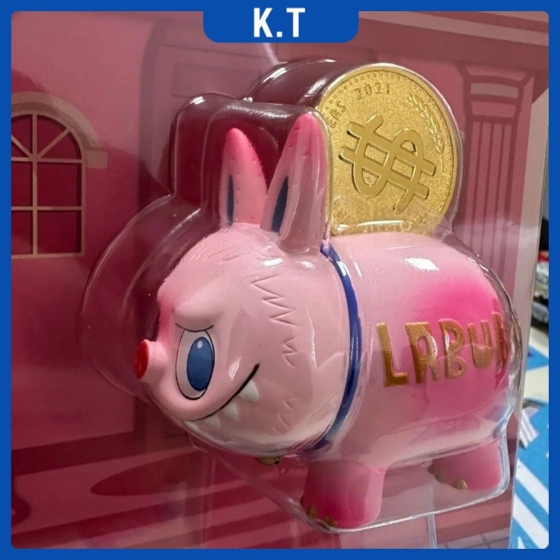 Popmart Popmart LABUBU LABUBU Pig Bank Lift Figure Office Doll สินค้า ...