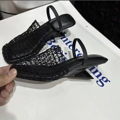 รองเท้าส้นสูงทรงสี่เหลี่ยม Toe Shaped Heel Womens Slip-On Gauze ...