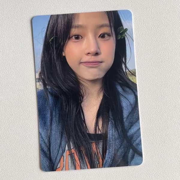สแตนดี้bus การ์ด bus แท้ Newjeans Whale Gold minji Photocard minji ...